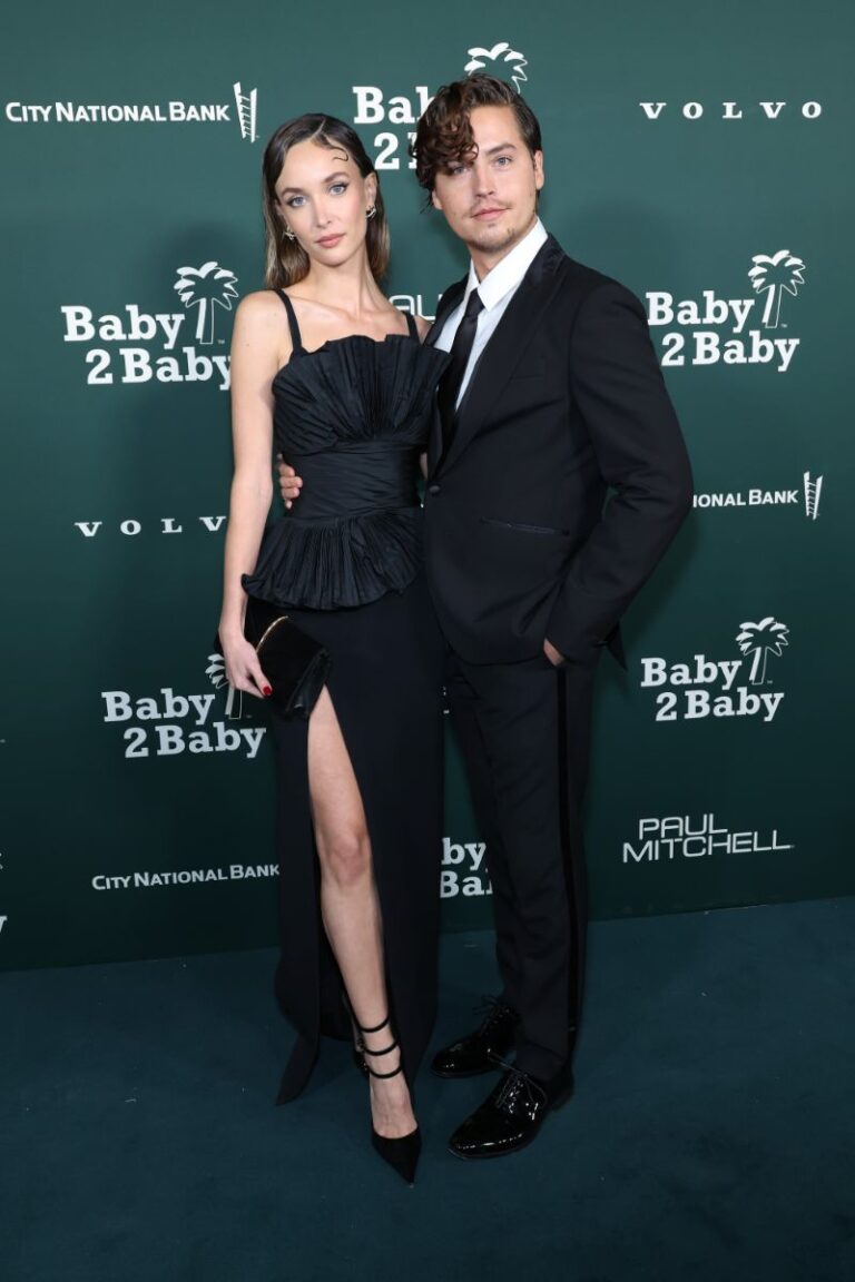Cole Sprouse Net Worth & Girlfriend - Famous People Today