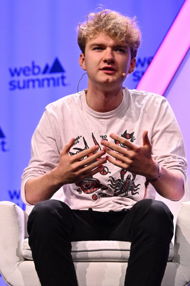 TommyInnit Net Worth - Latest Update - Famous People Today