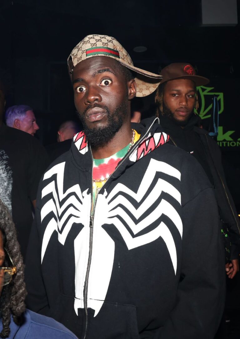 Sheck Wes Net Worth & Girlfriend - Famous People Today