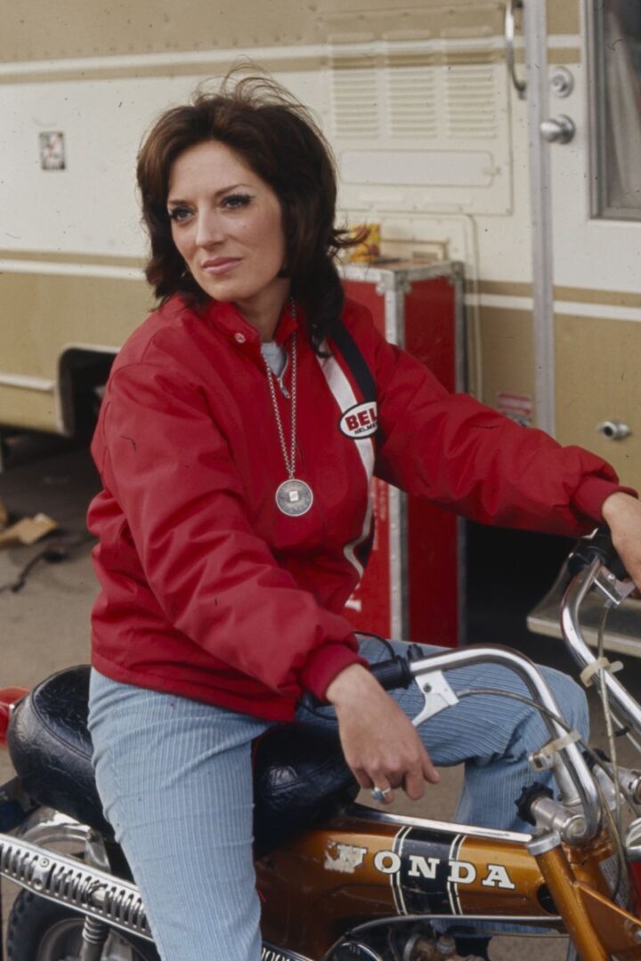 Shirley Muldowney Net Worth & Husband - Famous People Today