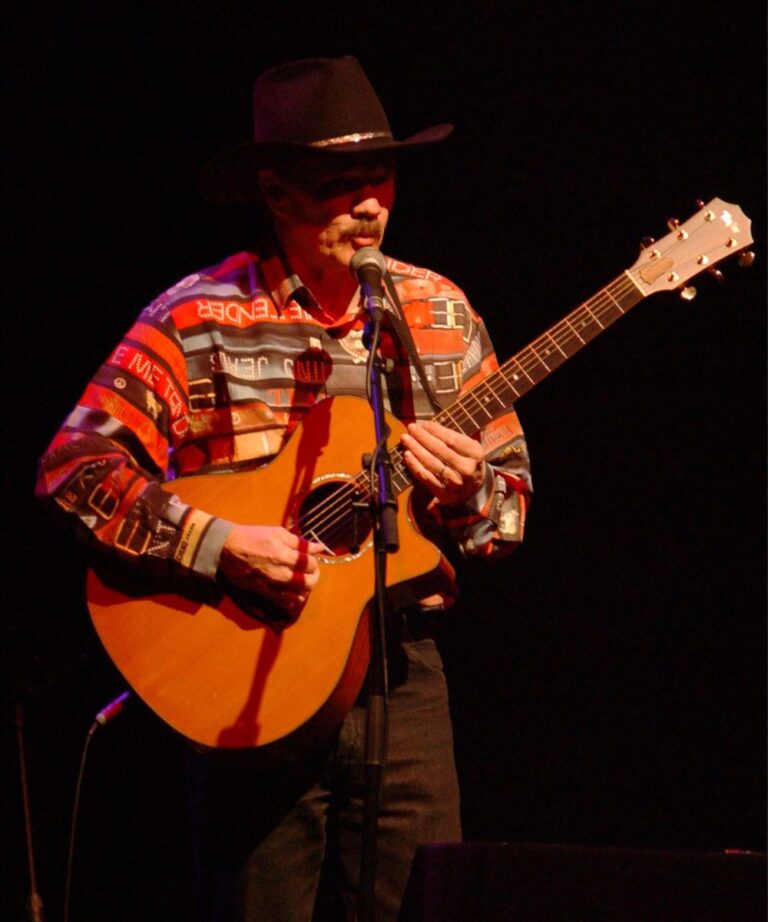 David Gates Net Worth - Latest Update - Famous People Today