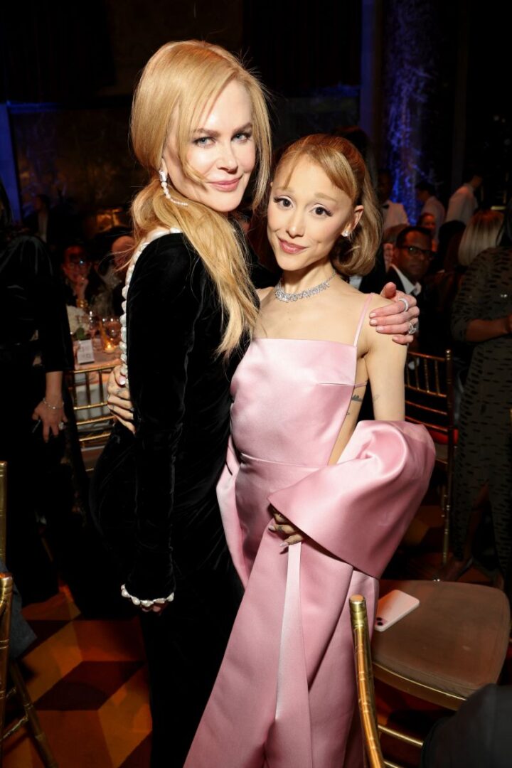 Ariana Grande Net Worth & Boyfriend - Famous People Today