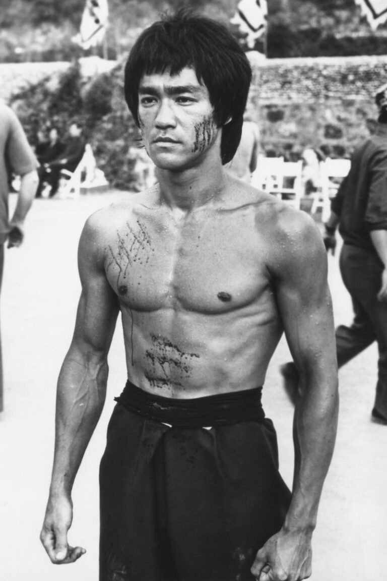 Bruce Lee Net Worth & Wife - Famous People Today