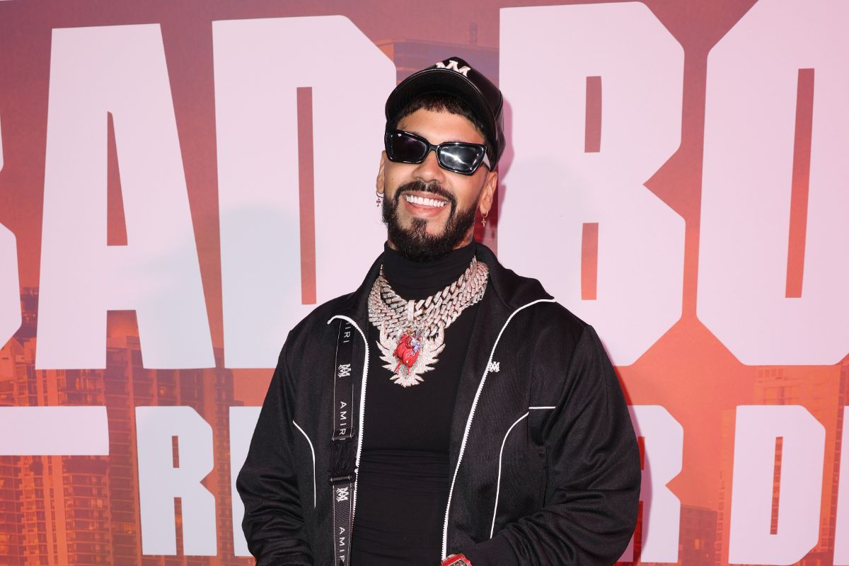 Anuel AA Net Worth & Girlfriend - Famous People Today
