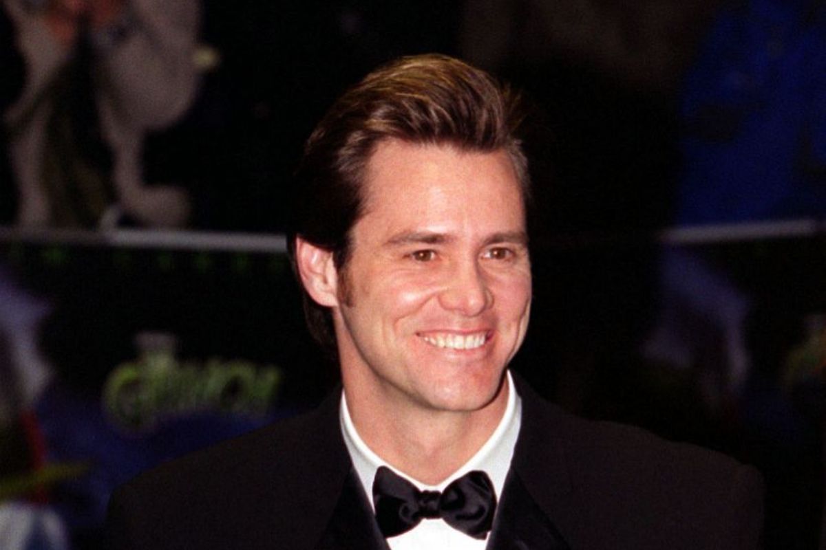 Jim Carrey Net Worth & Wife - Famous People Today