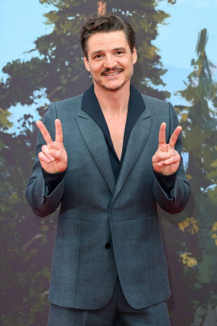 Pedro Pascal Net Worth & Girlfriend - Famous People Today