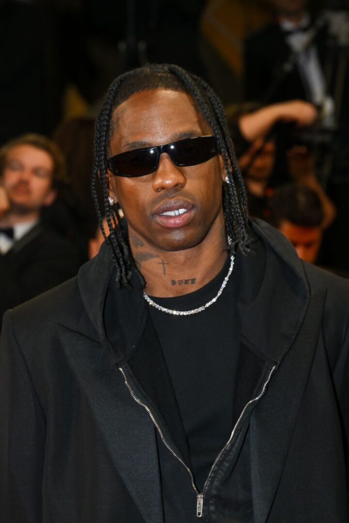 Travis Scott Net Worth & Girlfriend - Famous People Today