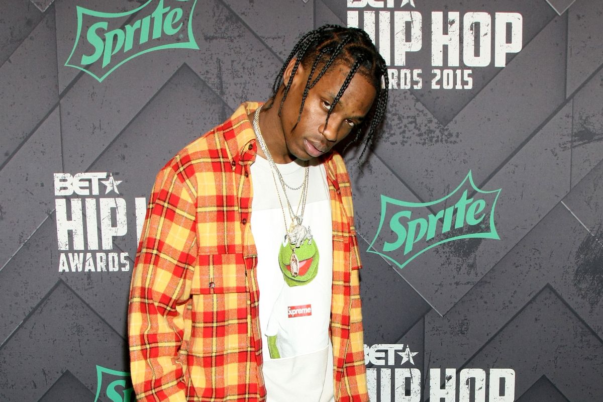 Travis Scott Net Worth & Girlfriend - Famous People Today