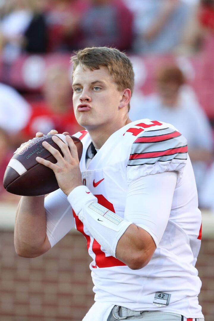 Joe Burrow Net Worth & Girlfriend - Famous People Today