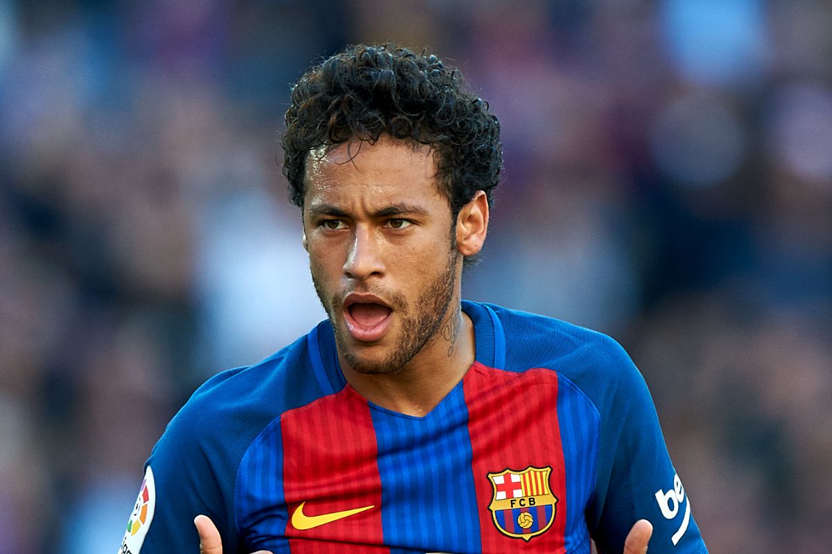 Neymar Jr. Net Worth & Girlfriend - Famous People Today