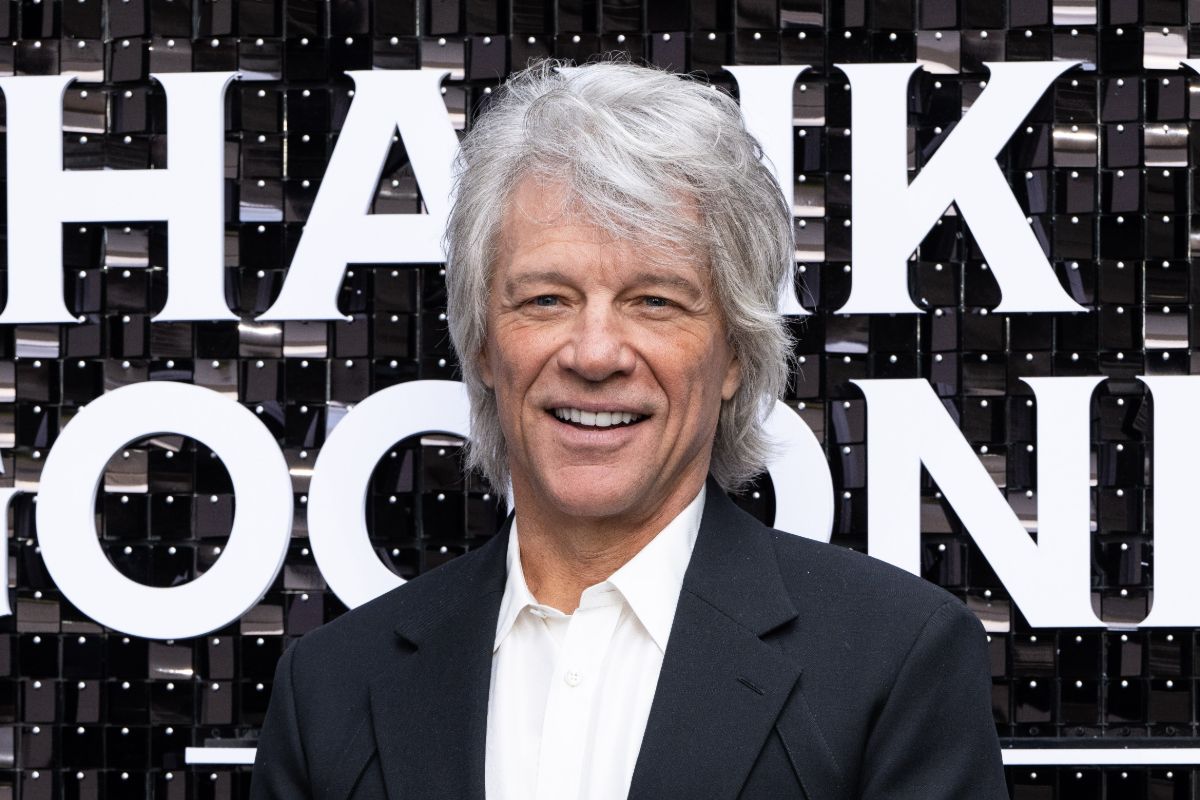 Jon Bon Jovi Net Worth & Wife - Famous People Today