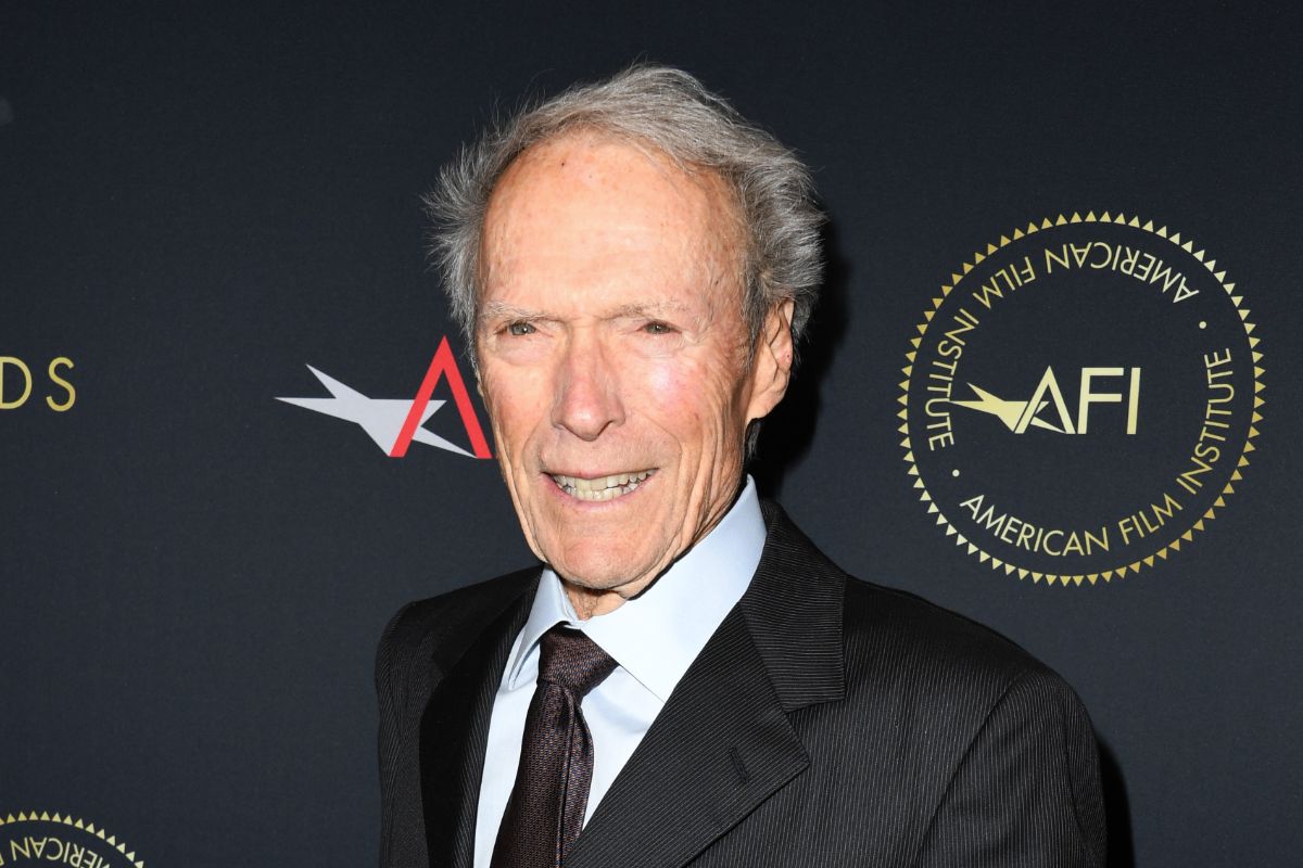 Clint Eastwood Net Worth & Wife - Famous People Today